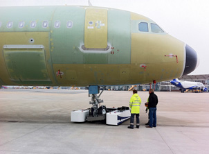 Mototok's AGV – Automated Guided Vehicle for Your Hangar