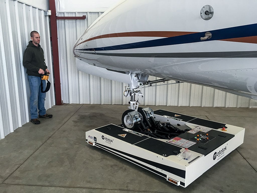 Mototok: Electric Aircraft and Helicopter Tug – M-Series