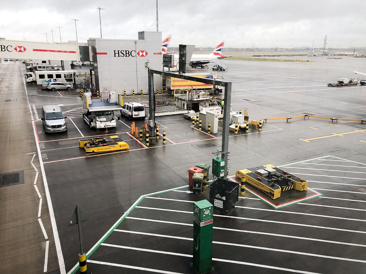 Pushback Tugs 2.0 – Electric Aircraft Tug "Spacer" by Mototok