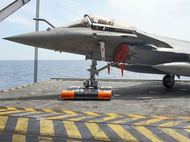 Mototok Aircraft Tugs: Electric, Towbarless, Remote-Controlled